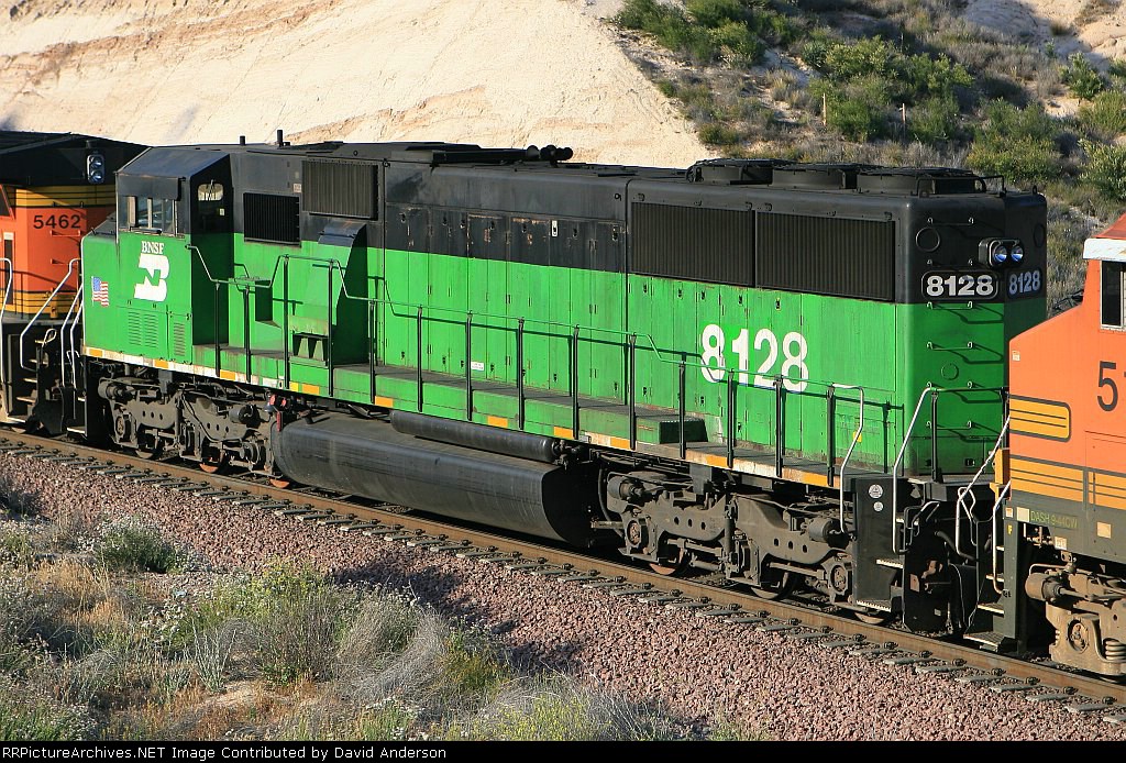 BNSF 8128